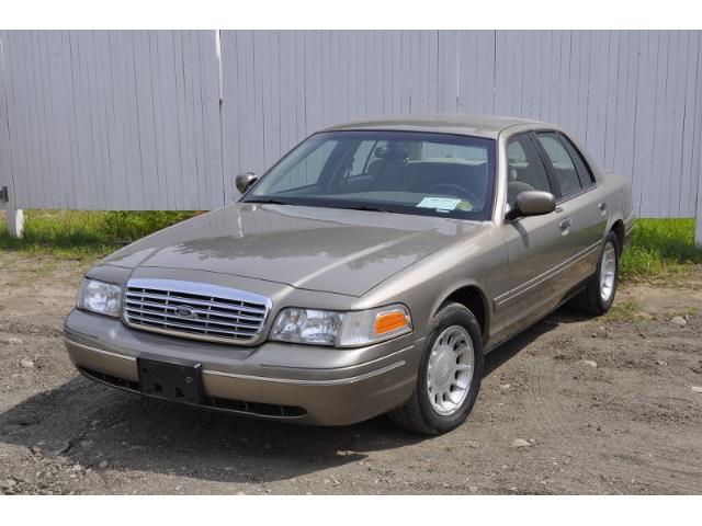 Classic Ford Crown Victoria For Sale on ClassicCars.com - 34 Available
