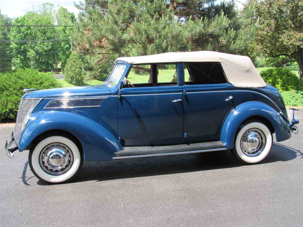 1937 Ford V8 Deluxe Convertible Sedan for Sale | ClassicCars.com | CC ...