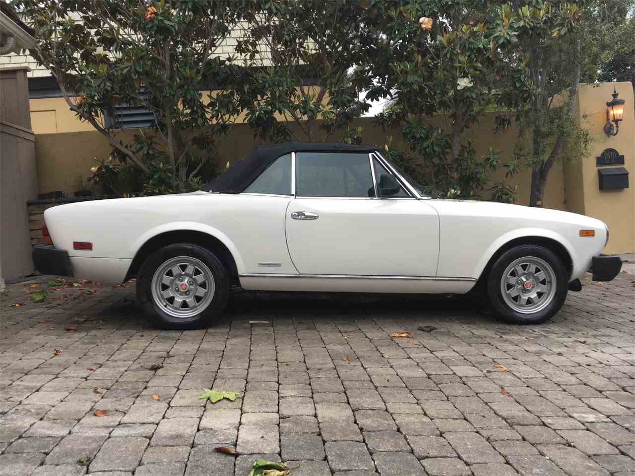 1983 Fiat Spider for Sale | ClassicCars.com | CC-992440